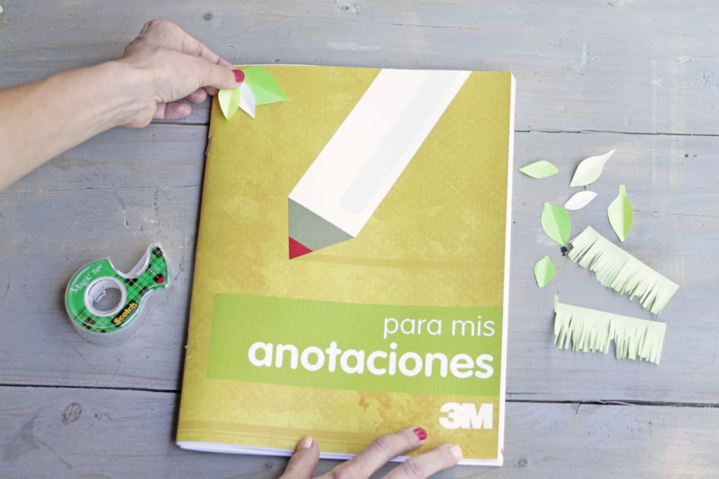 forrar libros es facil-paso3 - El tarro de ideas